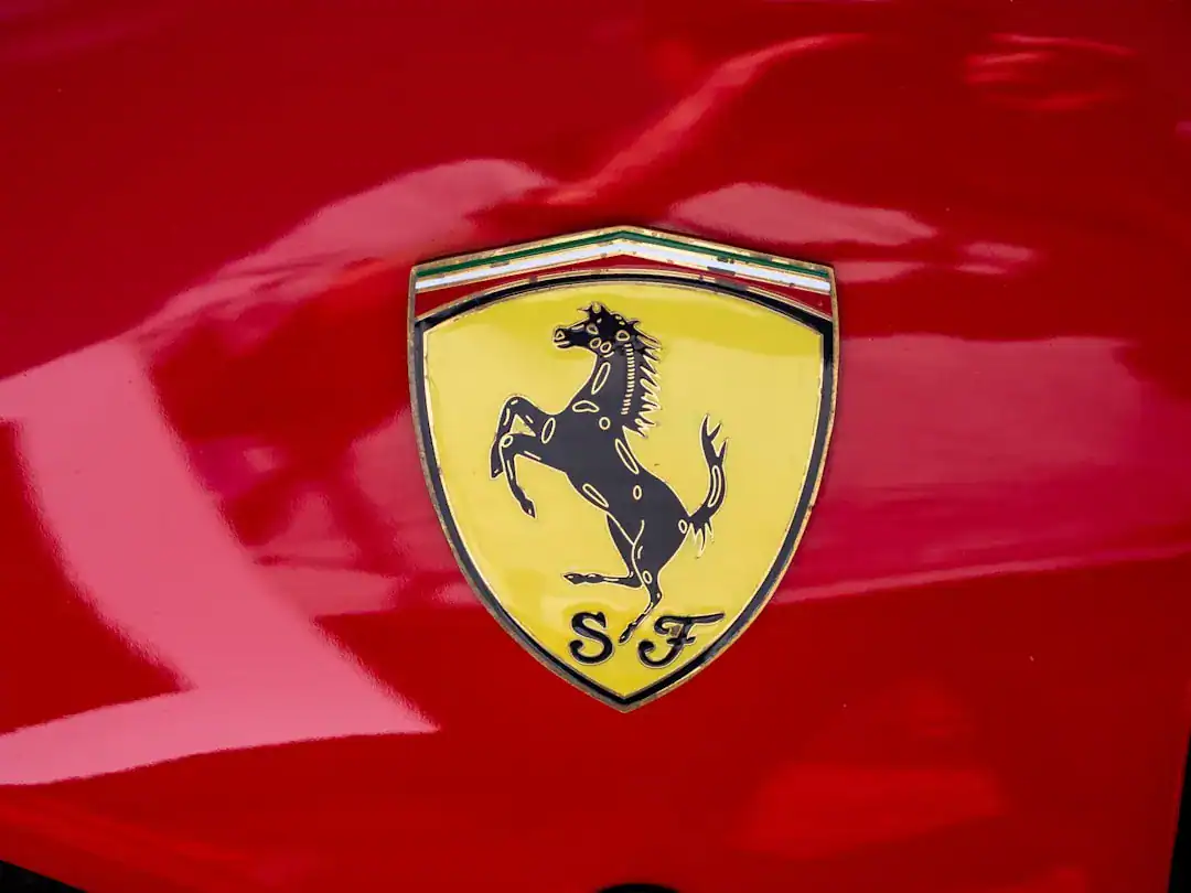 Iconic Animal Car Logos: Ferrari, Lamborghini & Mustang