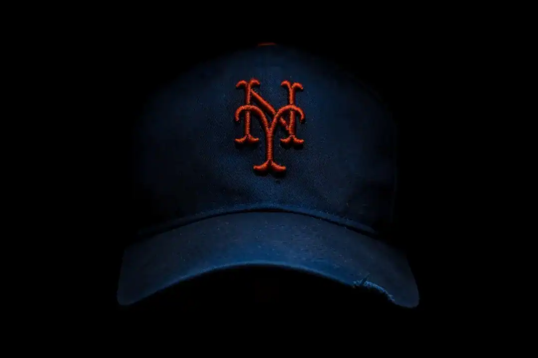 NY Yankees & Bulls: From Sports Logos to Streetwear Icons