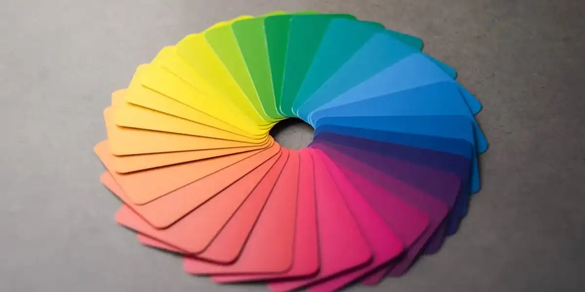 Mastering Triadic Colors for Vibrant Logo Design